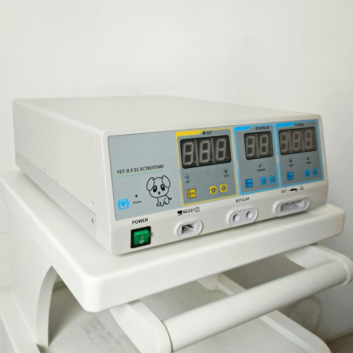 ELECTROBISTURI MONO-BIPOLAR – Innovavet Chile